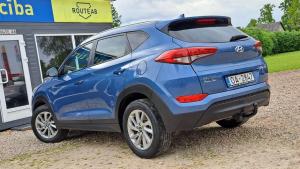 Blue Hyundai Tucson 2016 in Riga, with an engine capacity of 1.70 L and mileage of 205 thousand km for 10990 €, photo 11 on AUTOMOTO.COM.LV