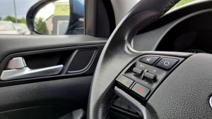 Blue Hyundai Tucson 2016 in Riga, with an engine capacity of 1.70 L and mileage of 205 thousand km for 10990 €, photo 21 on AUTOMOTO.COM.LV
