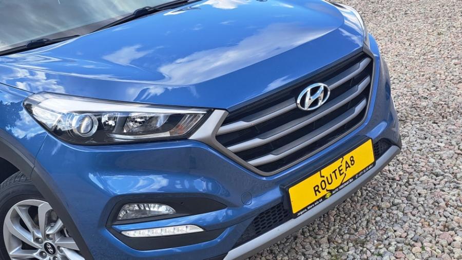 Blue Hyundai Tucson 2016 in Riga, with an engine capacity of 1.70 L and mileage of 205 thousand km for 10990 €, photo 22 on AUTOMOTO.COM.LV