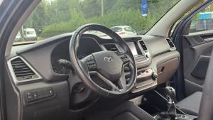 Blue Hyundai Tucson 2016 in Riga, with an engine capacity of 1.70 L and mileage of 205 thousand km for 10990 €, photo 27 on AUTOMOTO.COM.LV