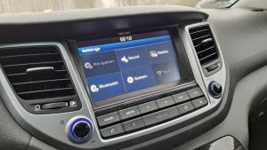 Blue Hyundai Tucson 2016 in Riga, with an engine capacity of 1.70 L and mileage of 205 thousand km for 10990 €, photo 43 on AUTOMOTO.COM.LV