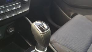 Blue Hyundai Tucson 2016 in Riga, with an engine capacity of 1.70 L and mileage of 205 thousand km for 10990 €, photo 46 on AUTOMOTO.COM.LV