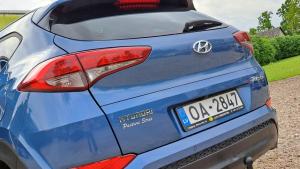 Blue Hyundai Tucson 2016 in Riga, with an engine capacity of 1.70 L and mileage of 205 thousand km for 10990 €, photo 52 on AUTOMOTO.COM.LV