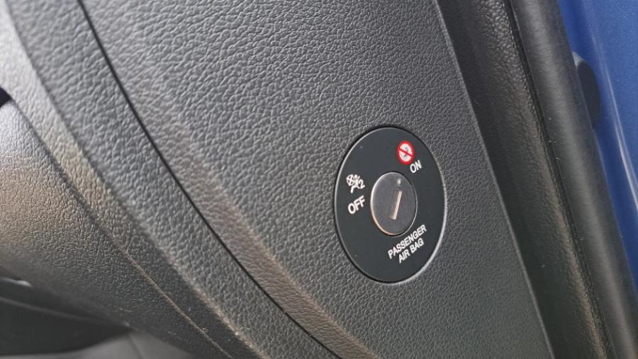 Blue Hyundai Tucson 2016 in Riga, with an engine capacity of 1.70 L and mileage of 205 thousand km for 10990 €, photo 68 on AUTOMOTO.COM.LV