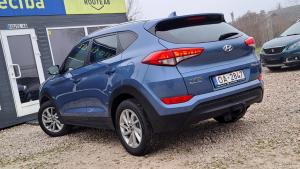 Blue Hyundai Tucson 2016 in Riga, with an engine capacity of 1.70 L and mileage of 205 thousand km for 10990 €, photo 81 on AUTOMOTO.COM.LV