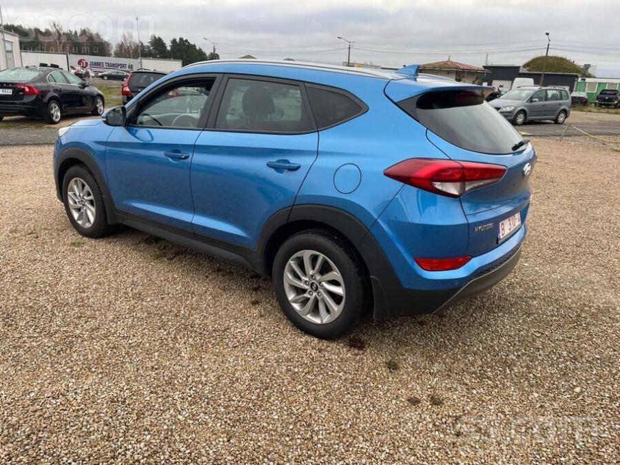 Blue Hyundai Tucson 2017 in Riga, with an engine capacity of 1.60 L and mileage of 0 thousand km for 12999 €, photo 10 on AUTOMOTO.COM.LV