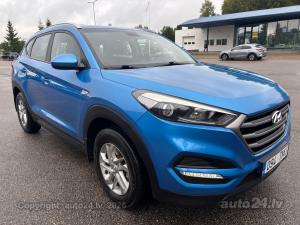 Blue Hyundai Tucson 2017 in Paide, with an engine capacity of 1.70 L and mileage of 411 thousand km for 7890 €, photo 7 on AUTOMOTO.COM.LV