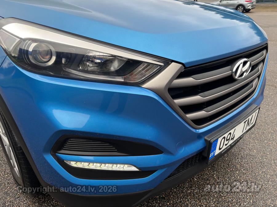 Blue Hyundai Tucson 2017 in Paide, with an engine capacity of 1.70 L and mileage of 411 thousand km for 7890 €, photo 8 on AUTOMOTO.COM.LV