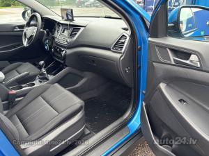 Blue Hyundai Tucson 2017 in Paide, with an engine capacity of 1.70 L and mileage of 411 thousand km for 7890 €, photo 10 on AUTOMOTO.COM.LV