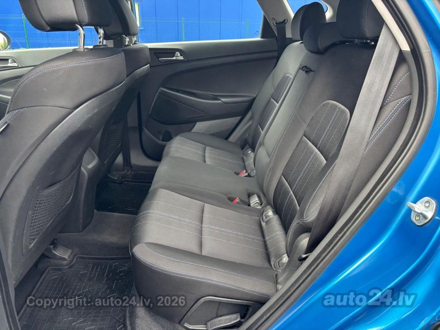 Blue Hyundai Tucson 2017 in Paide, with an engine capacity of 1.70 L and mileage of 411 thousand km for 7890 €, photo 14 on AUTOMOTO.COM.LV