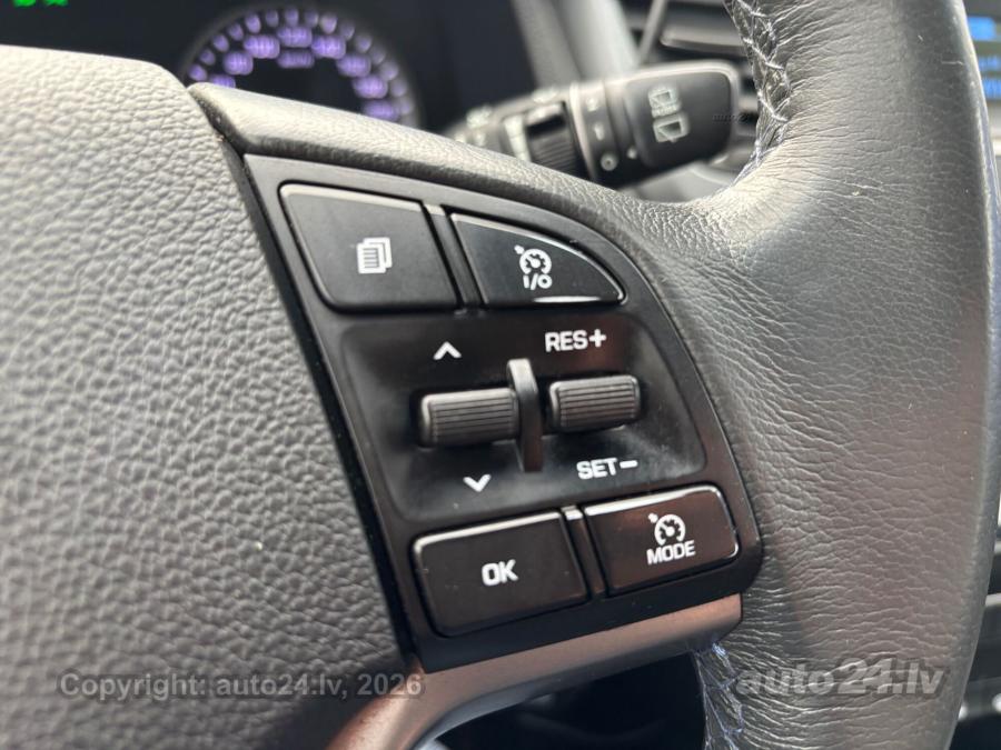 Blue Hyundai Tucson 2017 in Paide, with an engine capacity of 1.70 L and mileage of 411 thousand km for 7890 €, photo 23 on AUTOMOTO.COM.LV