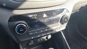 Zils Hyundai Tucson 2018 Kauņa, ar dzinēja tilpumu 1.59 L un nobraukumu 151 tūkst. km par 7640 €, foto 18 vietnē AUTOMOTO.COM.LV