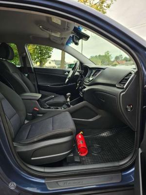 Zils Hyundai Tucson 2018 Šauļi, ar dzinēja tilpumu 1.60 L un nobraukumu 206 tūkst. km par 11950 €, foto 25 vietnē AUTOMOTO.COM.LV
