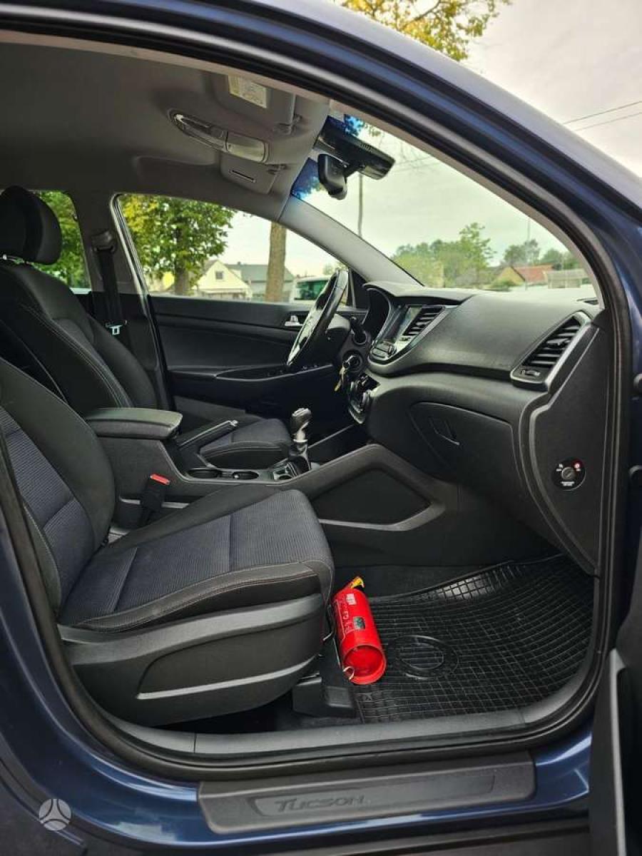 Zils Hyundai Tucson 2018 Šauļi, ar dzinēja tilpumu 1.60 L un nobraukumu 206 tūkst. km par 11950 €, foto 25 vietnē AUTOMOTO.COM.LV