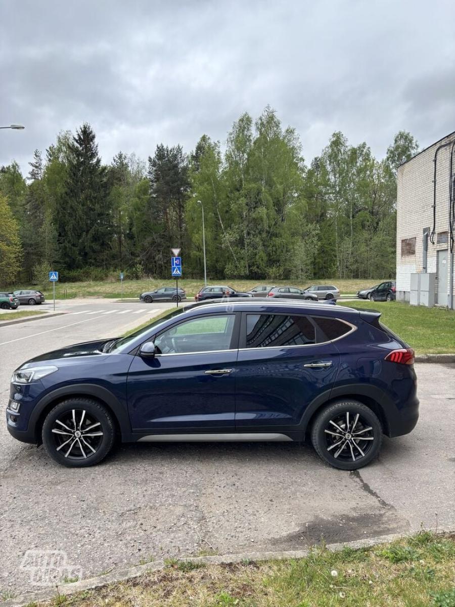 Blue Hyundai Tucson 2019 in Vilnius, with an engine capacity of 1.60 L and mileage of 169 thousand km for 13500 €, photo 8 on AUTOMOTO.COM.LV