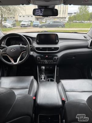 Blue Hyundai Tucson 2019 in Vilnius, with an engine capacity of 1.60 L and mileage of 169 thousand km for 13500 €, photo 9 on AUTOMOTO.COM.LV