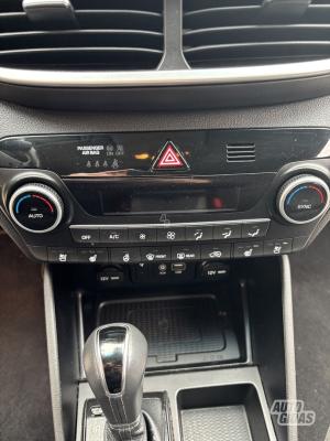 Blue Hyundai Tucson 2019 in Vilnius, with an engine capacity of 1.60 L and mileage of 169 thousand km for 13500 €, photo 13 on AUTOMOTO.COM.LV