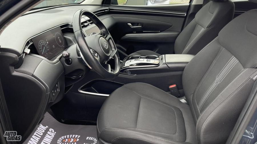 Blue Hyundai Tucson 2021 in Marijampole, with an engine capacity of 1.60 L and mileage of 71 thousand km for 22650 €, photo 14 on AUTOMOTO.COM.LV