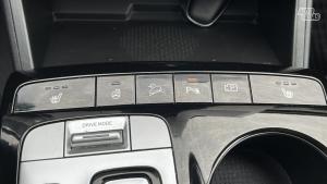 Blue Hyundai Tucson 2021 in Marijampole, with an engine capacity of 1.60 L and mileage of 71 thousand km for 22650 €, photo 24 on AUTOMOTO.COM.LV