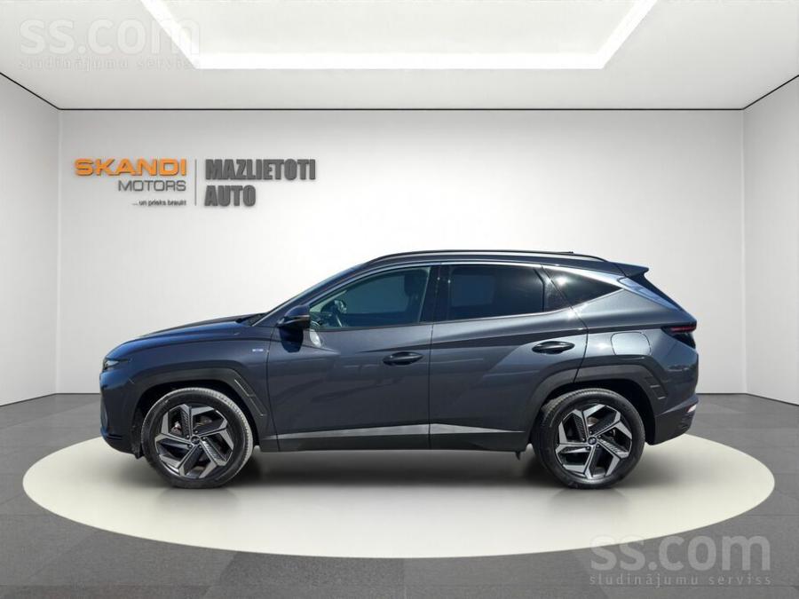 Blue Hyundai Tucson 2021 in Riga, with an engine capacity of 1.60 L and mileage of 69 thousand km for 21490 €, photo 4 on AUTOMOTO.COM.LV