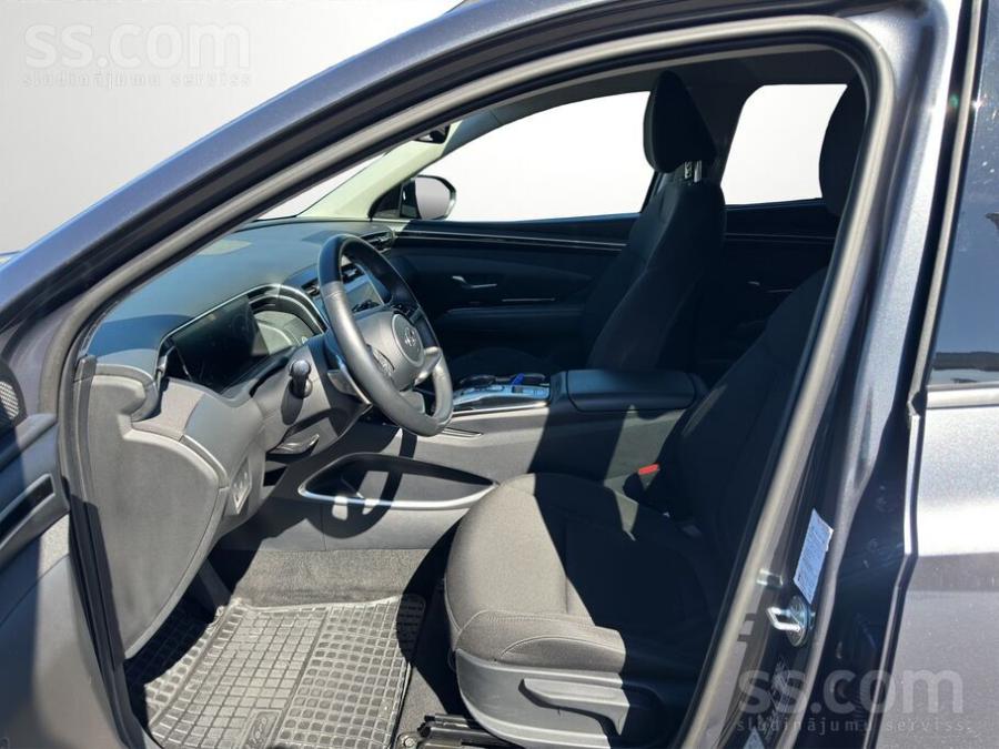 Blue Hyundai Tucson 2021 in Riga, with an engine capacity of 1.60 L and mileage of 69 thousand km for 21490 €, photo 10 on AUTOMOTO.COM.LV