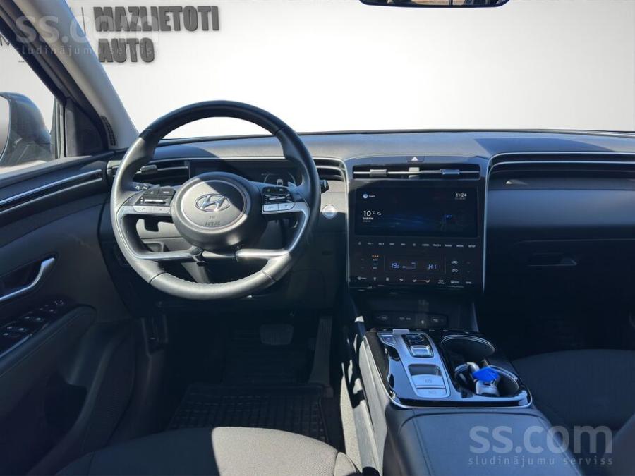 Blue Hyundai Tucson 2021 in Riga, with an engine capacity of 1.60 L and mileage of 69 thousand km for 21490 €, photo 15 on AUTOMOTO.COM.LV
