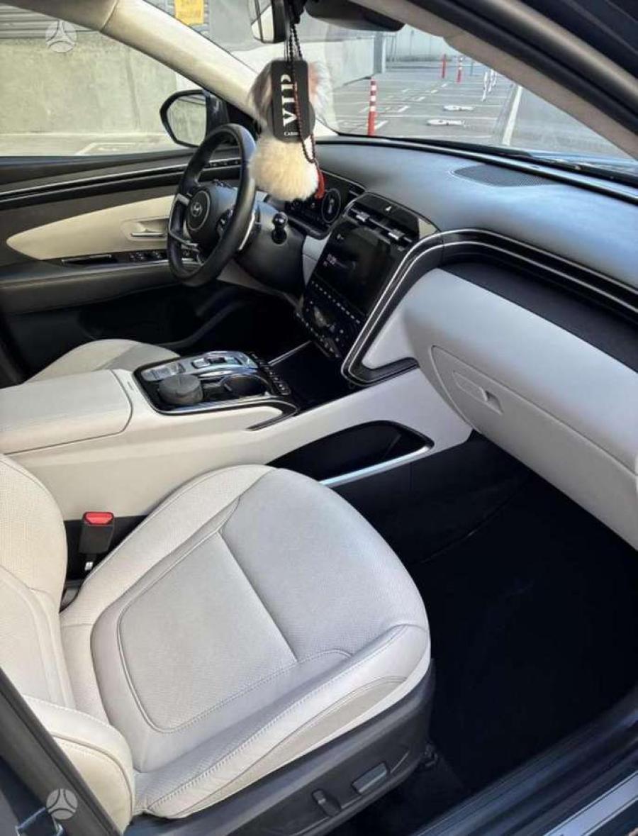 Blue Hyundai Tucson 2021 in Vilnius, with an engine capacity of 1.60 L and mileage of 63 thousand km for 22500 €, photo 17 on AUTOMOTO.COM.LV