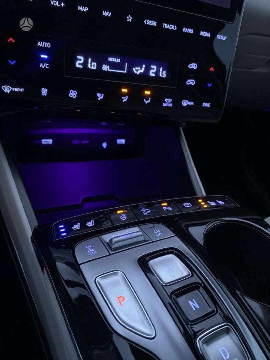 Zils Hyundai Tucson 2021 Viļņa, ar dzinēja tilpumu 1.60 L un nobraukumu 63 tūkst. km par 21500 €, foto 29 vietnē AUTOMOTO.COM.LV