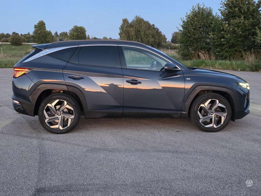 Zils Hyundai Tucson 2021 Raseiniai, ar dzinēja tilpumu 1.60 L un nobraukumu 134 tūkst. km par 19800 €, foto 10 vietnē AUTOMOTO.COM.LV