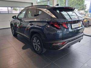 Blue Hyundai Tucson 2021 in Klaipeda, with an engine capacity of 1.60 L and mileage of 38 thousand km for 25450 €, photo 3 on AUTOMOTO.COM.LV