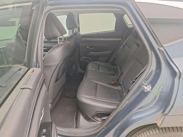 Blue Hyundai Tucson 2021 in Vilnius, with an engine capacity of 1.60 L and mileage of 88 thousand km for 24990 €, photo 8 on AUTOMOTO.COM.LV