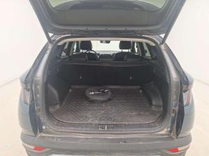 Blue Hyundai Tucson 2021 in Vilnius, with an engine capacity of 1.60 L and mileage of 88 thousand km for 24990 €, photo 9 on AUTOMOTO.COM.LV
