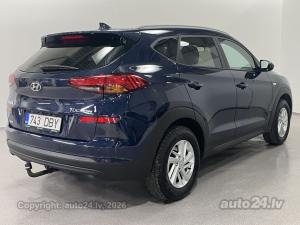 Blue Hyundai Tucson 2019 in Tallinn, with an engine capacity of 1.60 L and mileage of 53 thousand km for 15900 €, photo 4 on AUTOMOTO.COM.LV