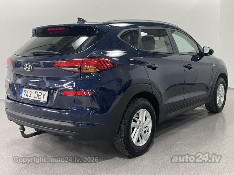 Blue Hyundai Tucson 2019 in Tallinn, with an engine capacity of 1.60 L and mileage of 53 thousand km for 15900 €, photo 4 on AUTOMOTO.COM.LV