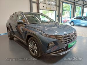 Blue Hyundai Tucson 2021 in Tallinn, with an engine capacity of 1.60 L and mileage of 99 thousand km for 17900 €, photo 3 on AUTOMOTO.COM.LV