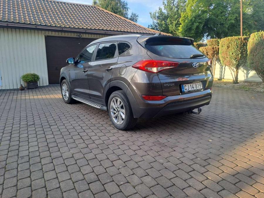 Brūns Hyundai Tucson 2015 Ukmergė, ar dzinēja tilpumu 1.69 L un nobraukumu 198 tūkst. km par 9950 €, foto 1 vietnē AUTOMOTO.COM.LV