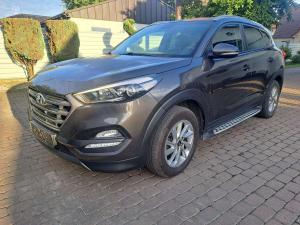 Brūns Hyundai Tucson 2015 Ukmergė, ar dzinēja tilpumu 1.69 L un nobraukumu 198 tūkst. km par 9950 €, foto 5 vietnē AUTOMOTO.COM.LV