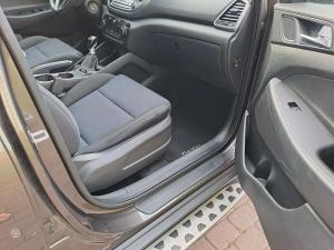 Brūns Hyundai Tucson 2015 Ukmergė, ar dzinēja tilpumu 1.69 L un nobraukumu 198 tūkst. km par 9950 €, foto 14 vietnē AUTOMOTO.COM.LV