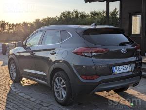 Brūns Hyundai Tucson 2015 Liepāja, ar dzinēja tilpumu 2.00 L un nobraukumu 190 tūkst. km par 12000 €, foto 5 vietnē AUTOMOTO.COM.LV