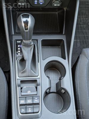 Brūns Hyundai Tucson 2015 Liepāja, ar dzinēja tilpumu 2.00 L un nobraukumu 190 tūkst. km par 12000 €, foto 12 vietnē AUTOMOTO.COM.LV
