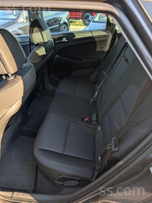 Brūns Hyundai Tucson 2015 Liepāja, ar dzinēja tilpumu 2.00 L un nobraukumu 190 tūkst. km par 12000 €, foto 16 vietnē AUTOMOTO.COM.LV