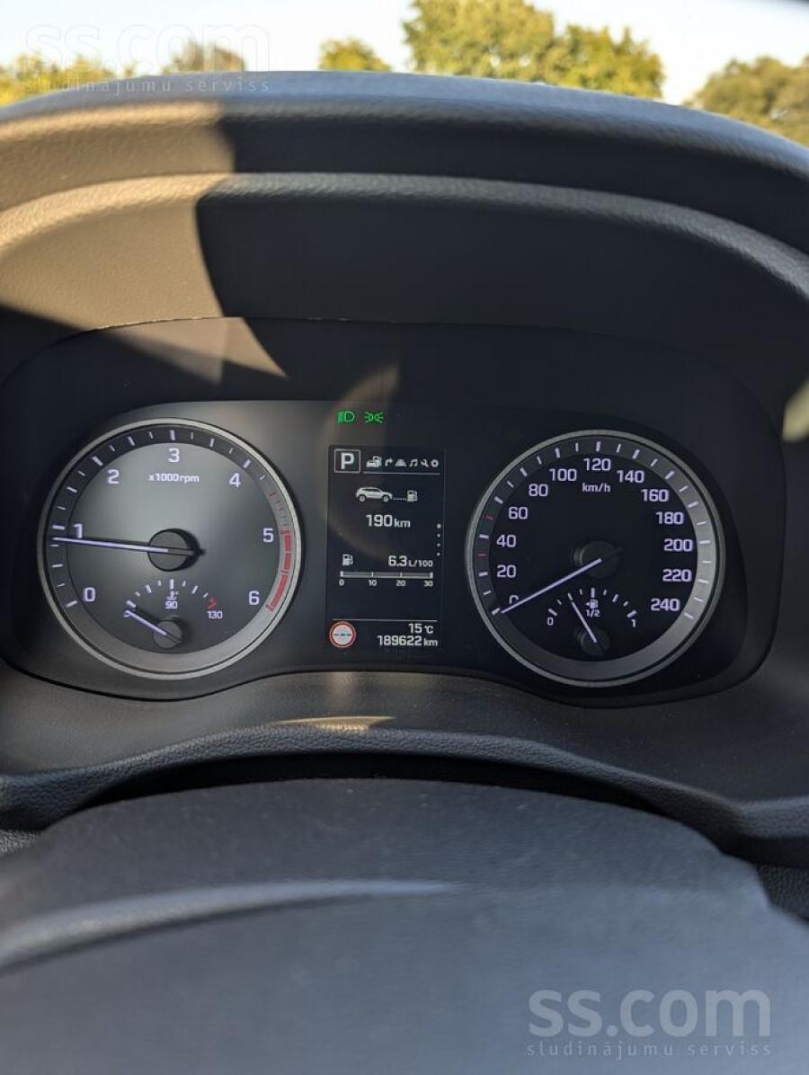 Brūns Hyundai Tucson 2015 Liepāja, ar dzinēja tilpumu 2.00 L un nobraukumu 190 tūkst. km par 12000 €, foto 17 vietnē AUTOMOTO.COM.LV