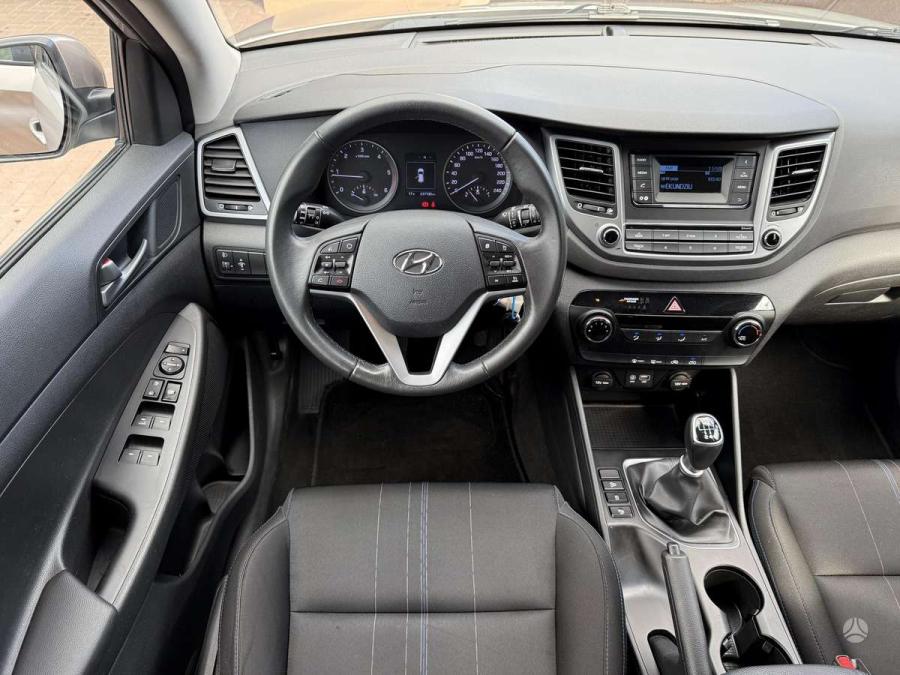 Brūns Hyundai Tucson 2015 Utena, ar dzinēja tilpumu 1.69 L un nobraukumu 237 tūkst. km par 8950 €, foto 14 vietnē AUTOMOTO.COM.LV