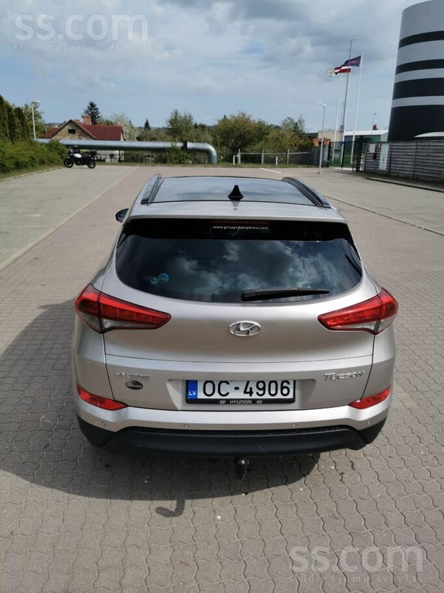 Brūns Hyundai Tucson 2016 Jelgava, ar dzinēja tilpumu 1.70 L un nobraukumu 162 tūkst. km par 13700 €, foto 6 vietnē AUTOMOTO.COM.LV