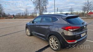 Brown Hyundai Tucson 2016 in Daugavpils, with an engine capacity of 2.00 L and mileage of 138 thousand km for 14950 €, photo 6 on AUTOMOTO.COM.LV