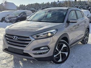 Brown Hyundai Tucson 2016 in Taurage, with an engine capacity of 1.69 L and mileage of 220 thousand km for 11700 €, photo 3 on AUTOMOTO.COM.LV