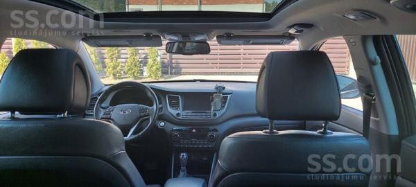 Brown Hyundai Tucson 2016 in Daugavpils, with an engine capacity of 2.00 L and mileage of 140 thousand km for 14650 €, photo 9 on AUTOMOTO.COM.LV