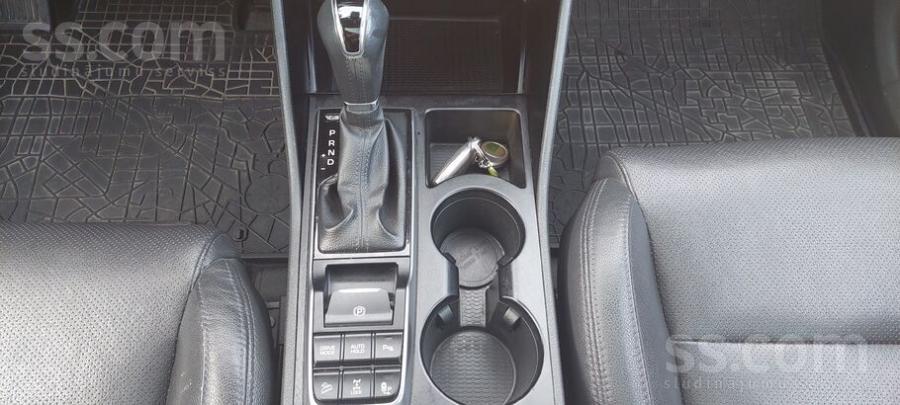Brūns Hyundai Tucson 2016 Daugavpils, ar dzinēja tilpumu 2.00 L un nobraukumu 140 tūkst. km par 14650 €, foto 13 vietnē AUTOMOTO.COM.LV