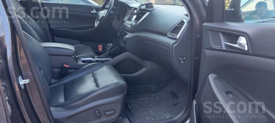 Brūns Hyundai Tucson 2016 Daugavpils, ar dzinēja tilpumu 2.00 L un nobraukumu 140 tūkst. km par 14650 €, foto 17 vietnē AUTOMOTO.COM.LV