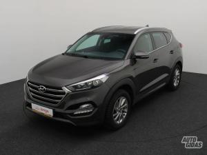 Brown Hyundai Tucson 2016 in Vilnius, with an engine capacity of 1.60 L and mileage of 194 thousand km for 11299 €, photo  on AUTOMOTO.COM.LV